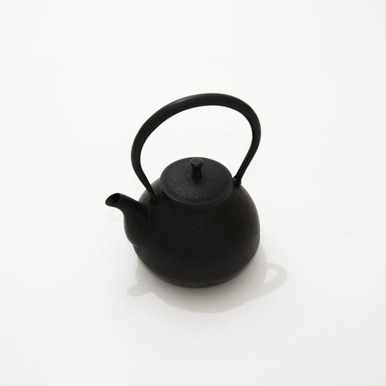 鉄瓶 – YAECAYA